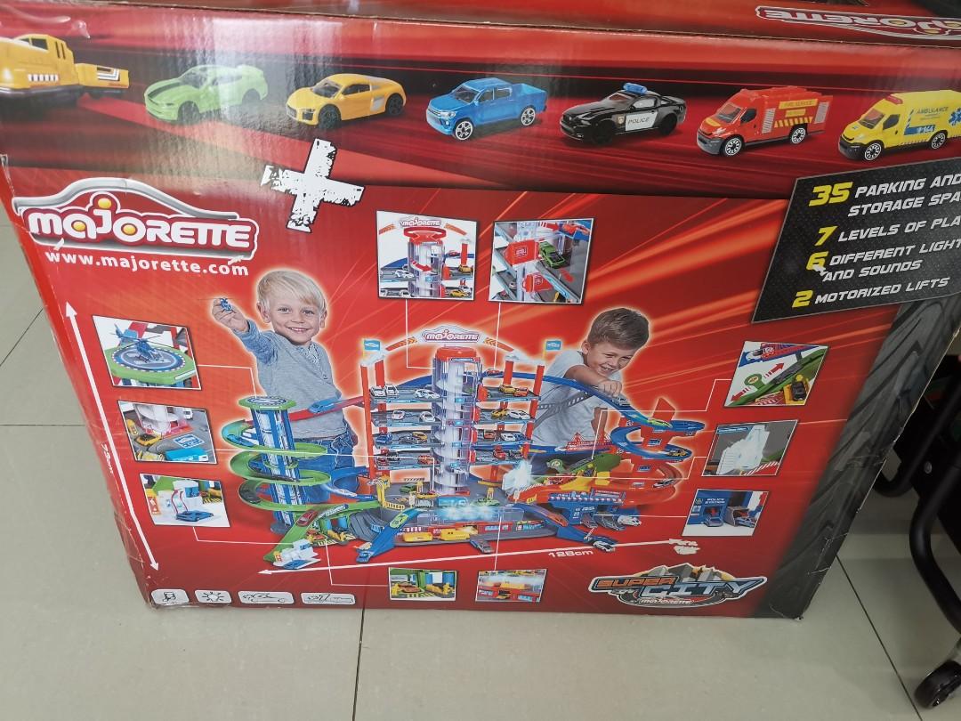 Majorette Super City Garage, Hobbies & Toys, Toys & Games on Carousell