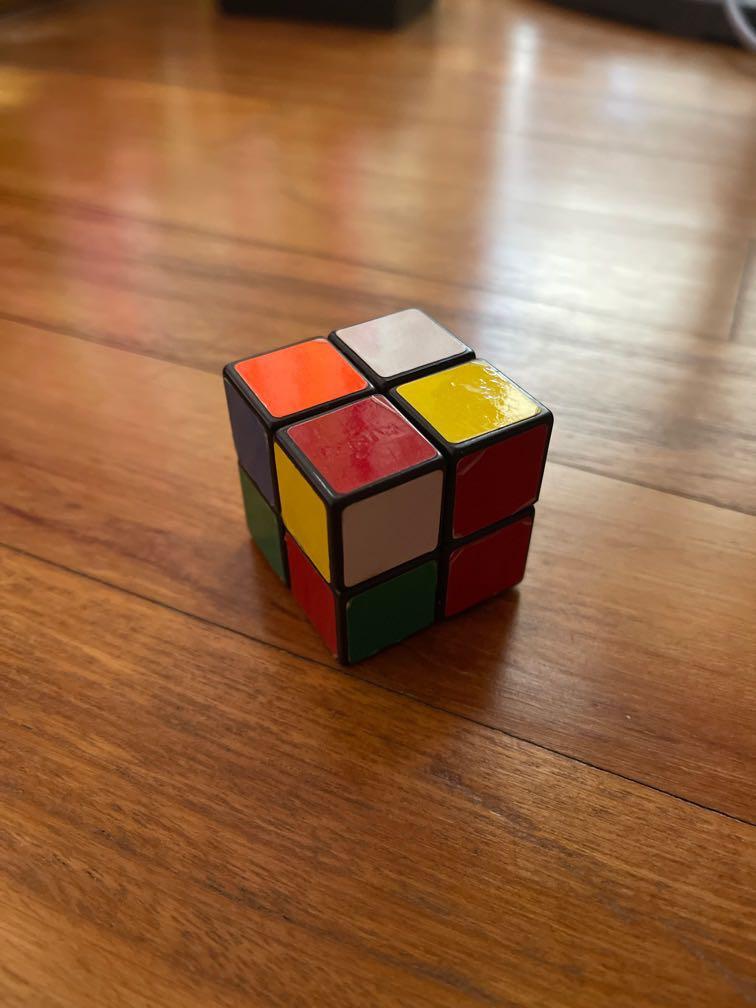Original rubik’s 2x2 pocket cube, Hobbies & Toys, Toys & Games on Carousell