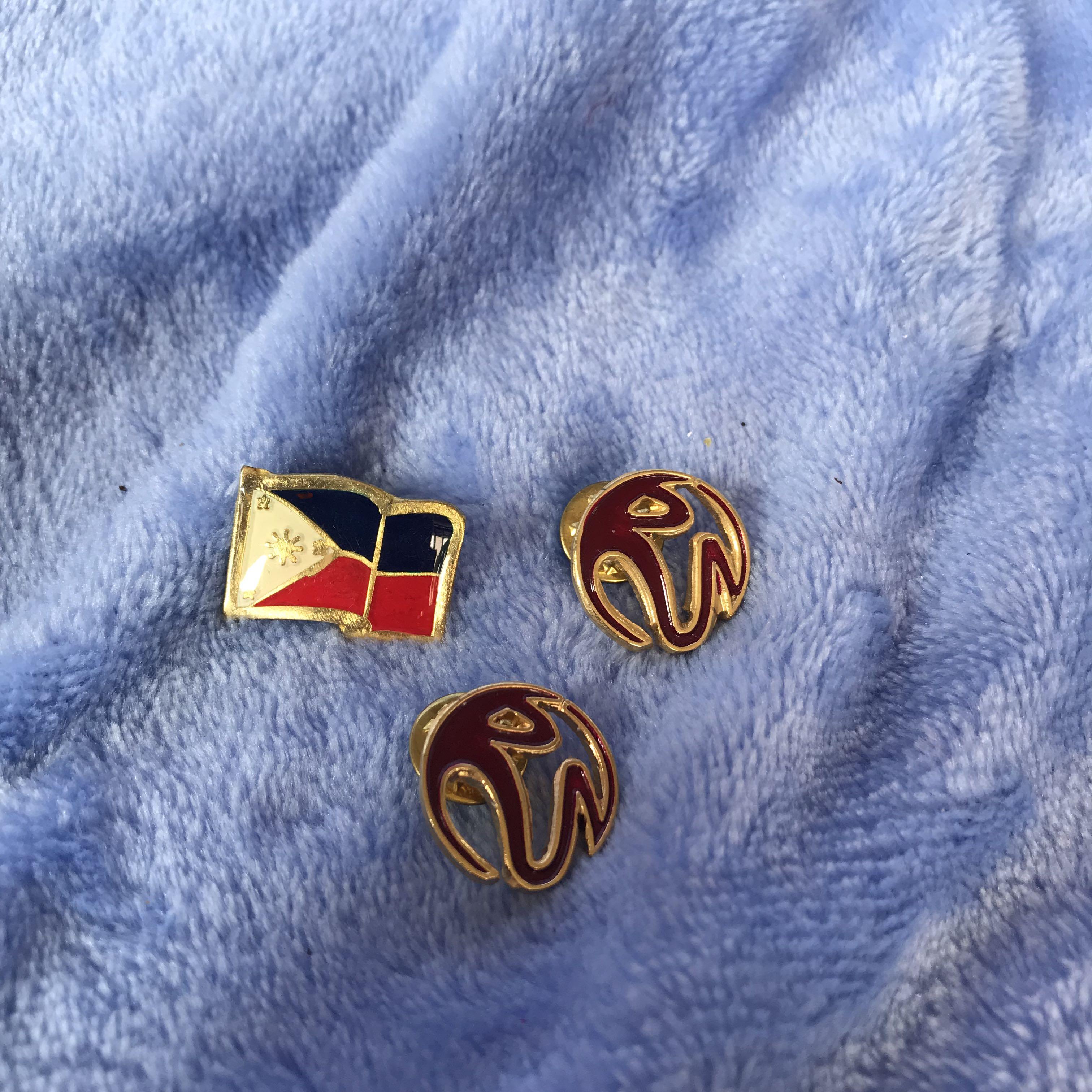 Philippine Flag & Resorts World Brooch Pin/Collar pin bundle, Women's ...