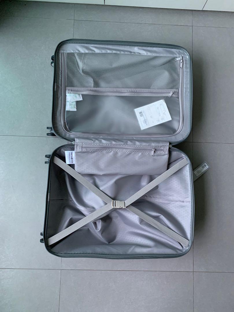 Samsonite Carson 68/25 spinner, Hobbies & Toys, Travel, Luggage on ...