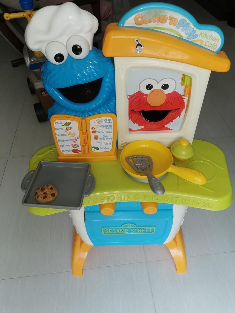 Sesame street cafe, Hobbies & Toys, Toys & Games on Carousell