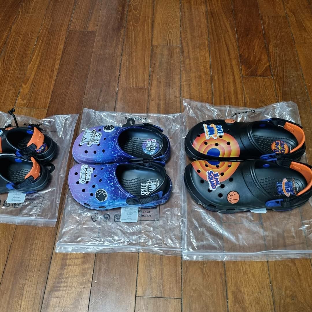 Space jam 2 crocs, Men's Fashion, Footwear, Sneakers on Carousell