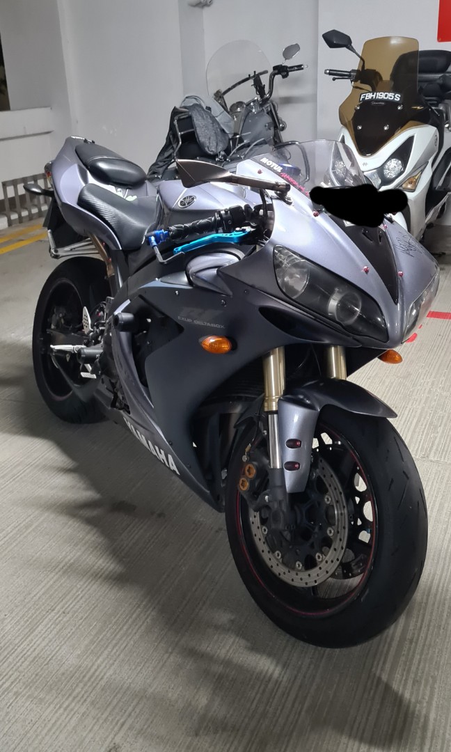 Yamaha R1 2005, Motorcycles, Motorcycles for Sale, Class 2 on Carousell