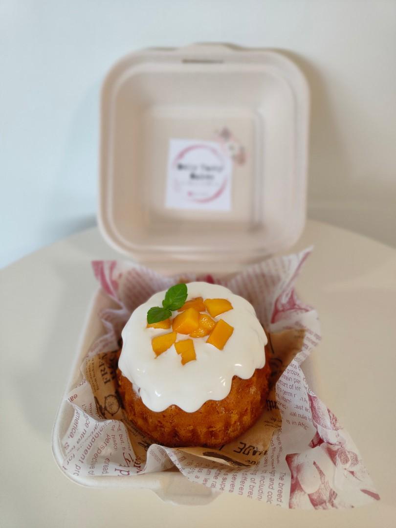 Bento Mango Cake, Food & Drinks, Homemade Bakes on Carousell