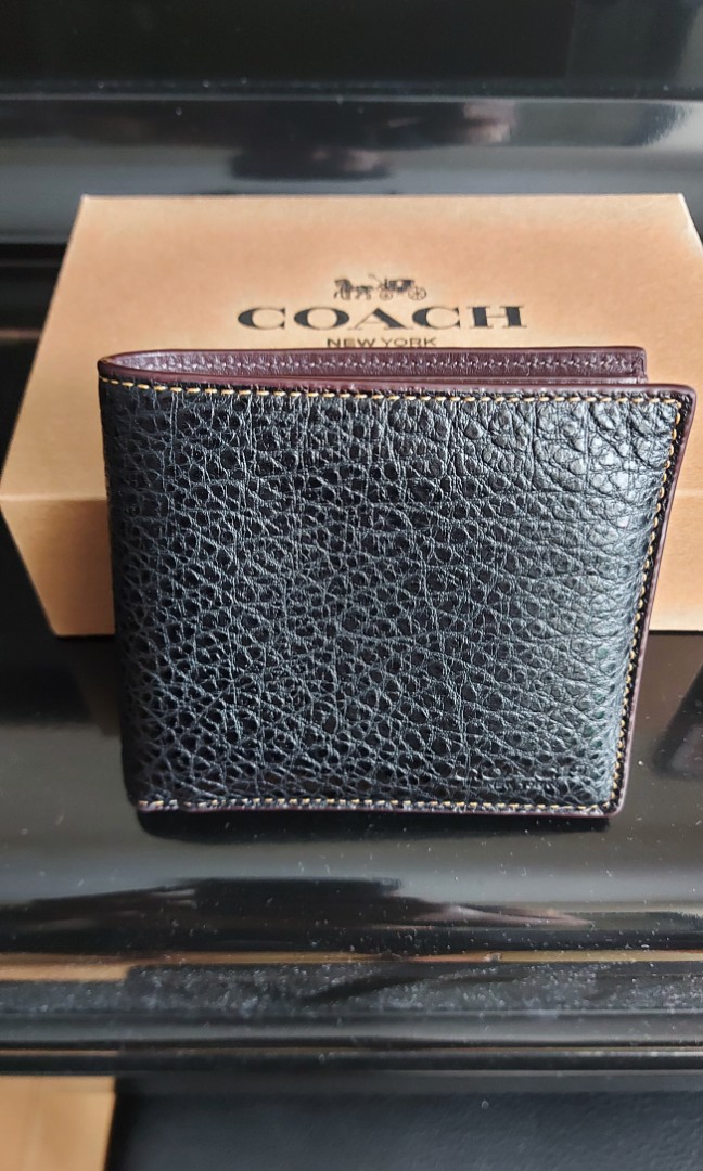 COACH BiFold Men wallet, Luxury, Bags & Wallets on Carousell