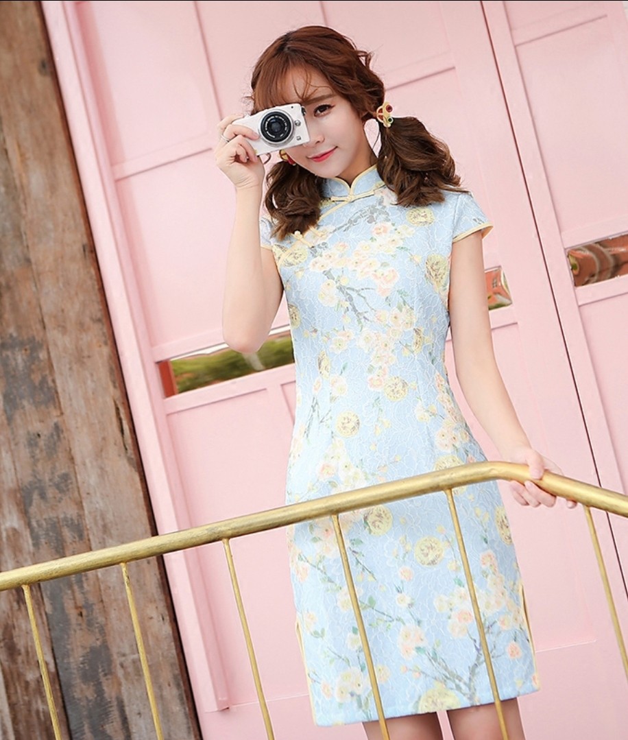 Light blue flower cheongsam, Women's Fashion, Dresses & Sets ...