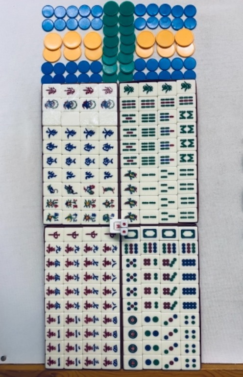 Mahjong (A1) with Chips, Hobbies & Toys, Toys & Games on Carousell