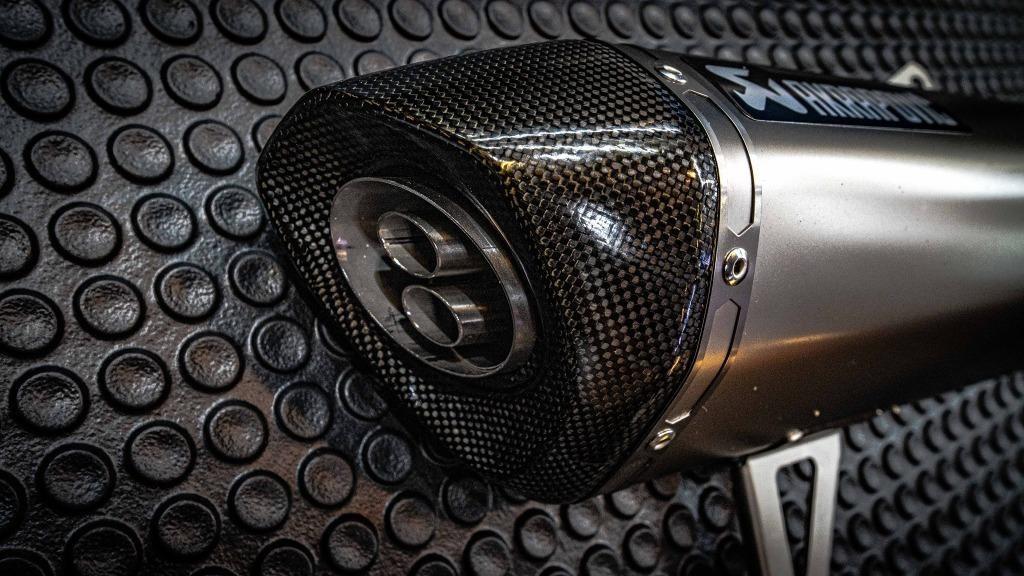 Moto Racing Akrapovic Exhaust Systems Singapore Yamaha XMAX 250 XMAX ...