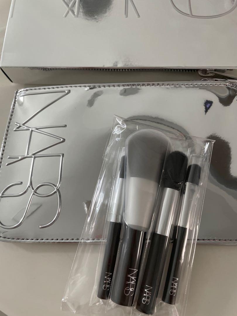 NARS Brushes set, Beauty & Personal Care, Face, Makeup on Carousell