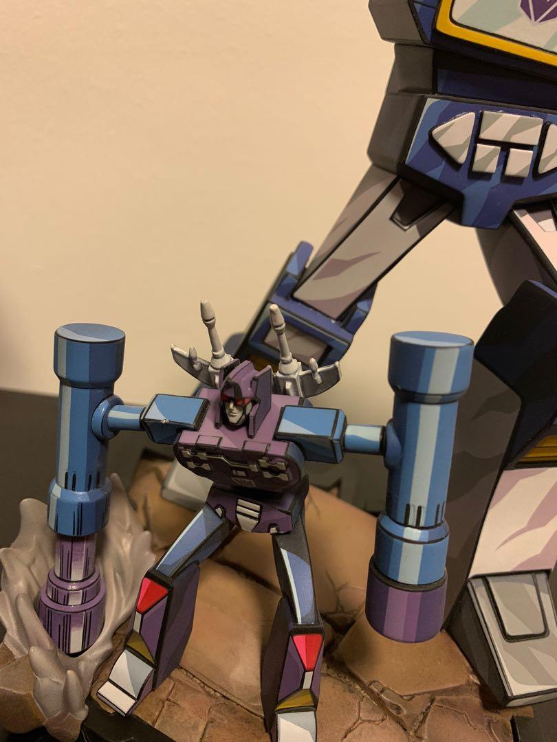 PCS Transformers - Optimus Prime and Soundwave, Hobbies & Toys, Toys ...