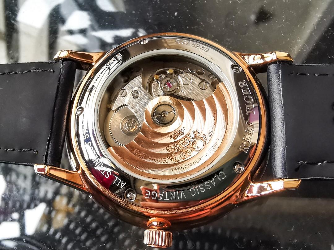 Reef Tiger Classic Heritor, Men's Fashion, Watches & Accessories ...