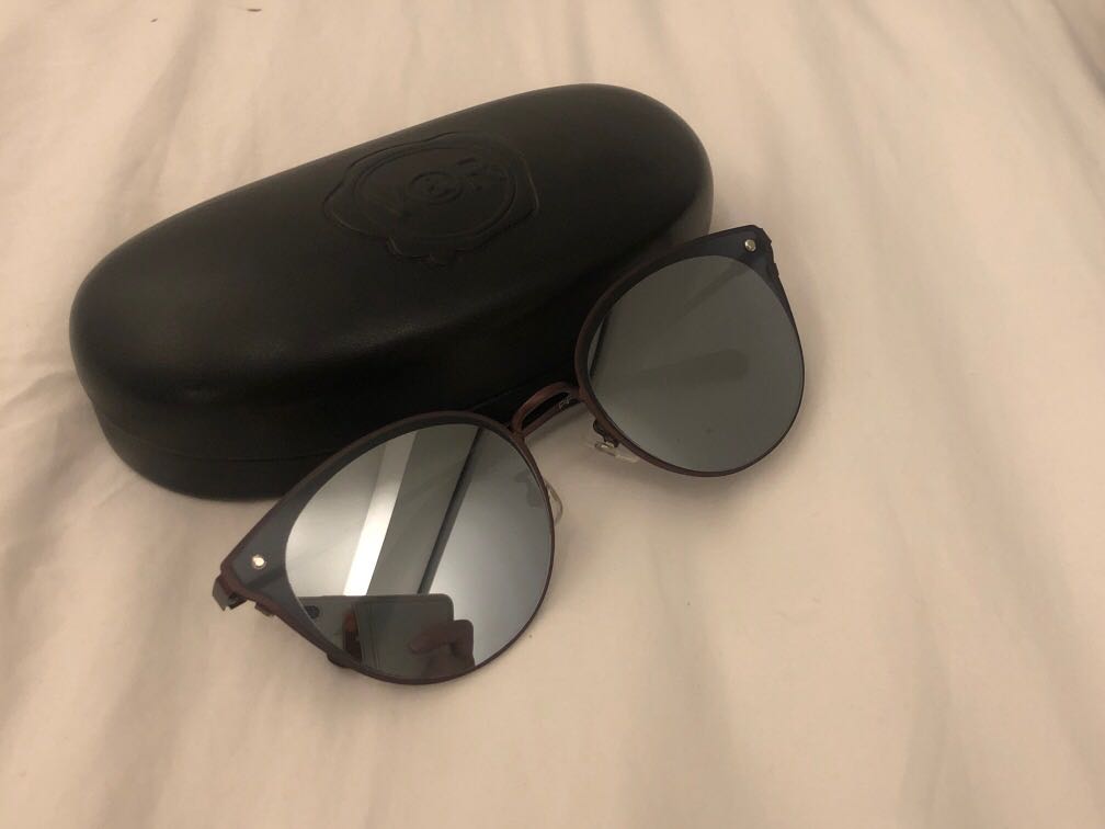 Sunglasses Viktor & Rolf, Men's Fashion, Watches & Accessories ...