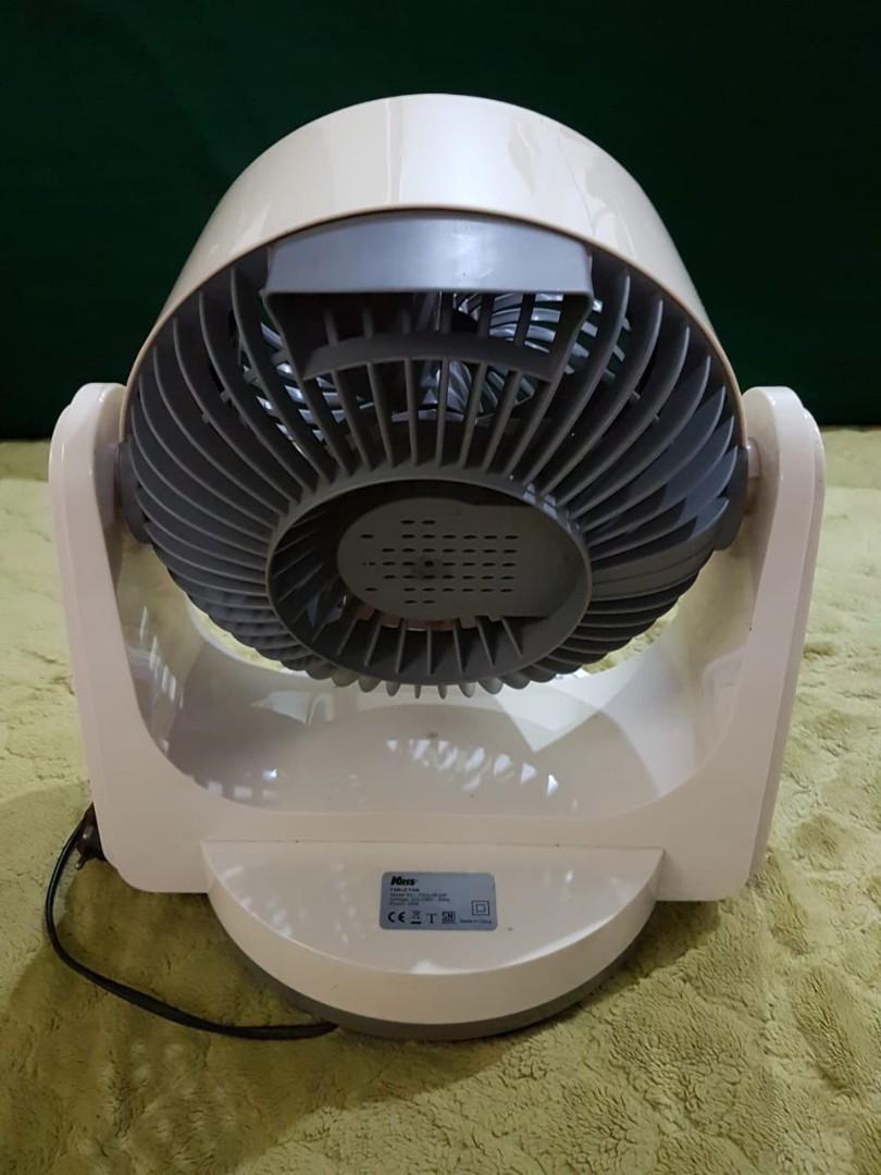 Table Fan Krisbow FSQ-MF08F, Elektronik, Lainnya di Carousell