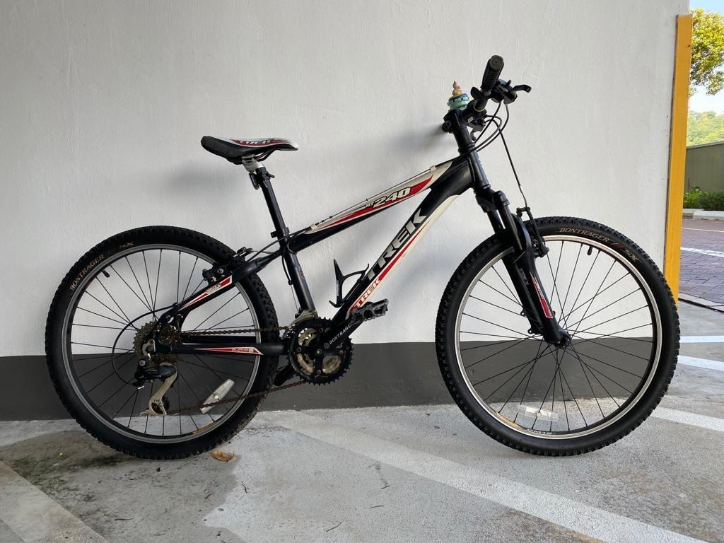Trek MT240 mountain bike, Sports Equipment, Bicycles & Parts, Bicycles ...