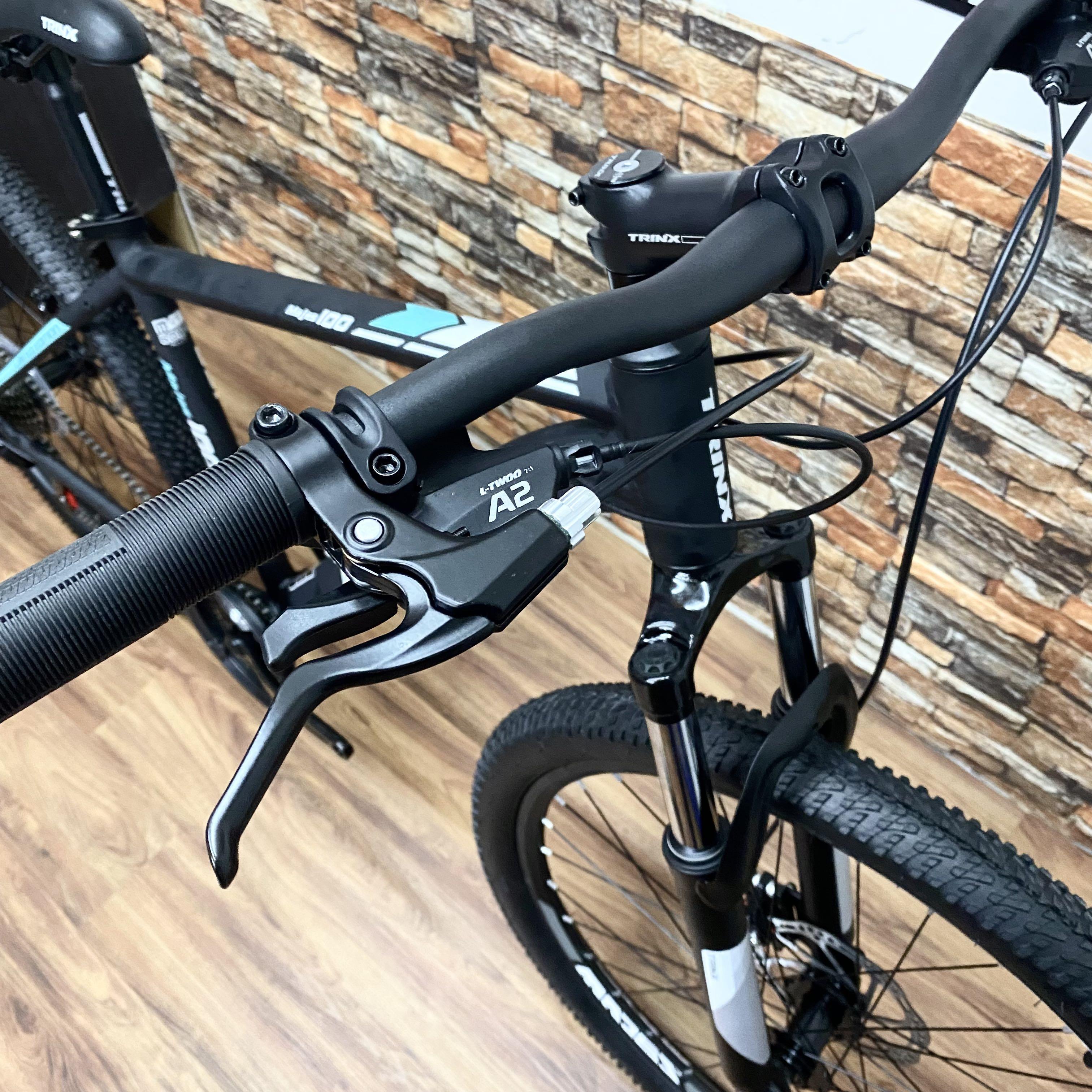 Trinx Majes 100 Elite 26" Mountain Bike Bicycle MTB Shimano, Sports ...