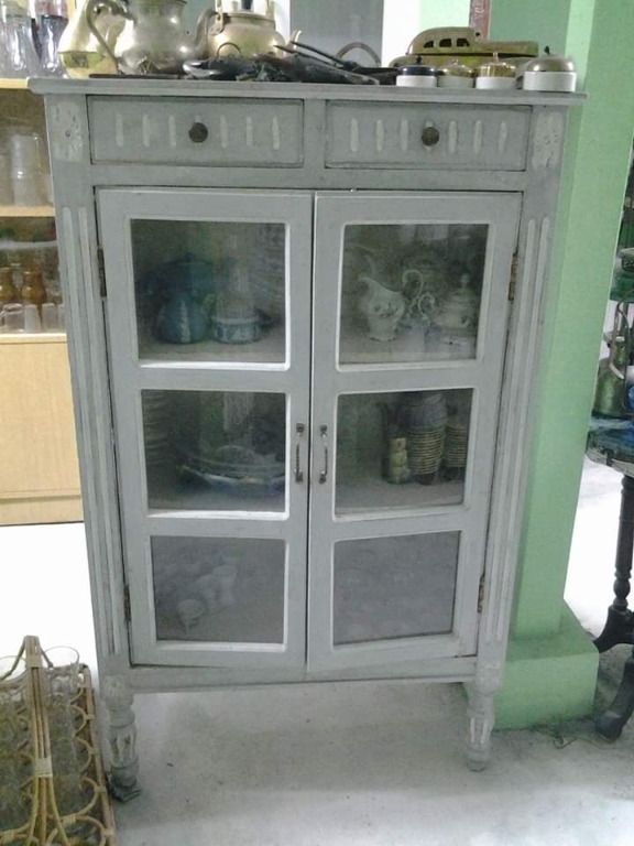 Almari English Style, Furniture & Home Living, Home Decor, Wall Decor ...