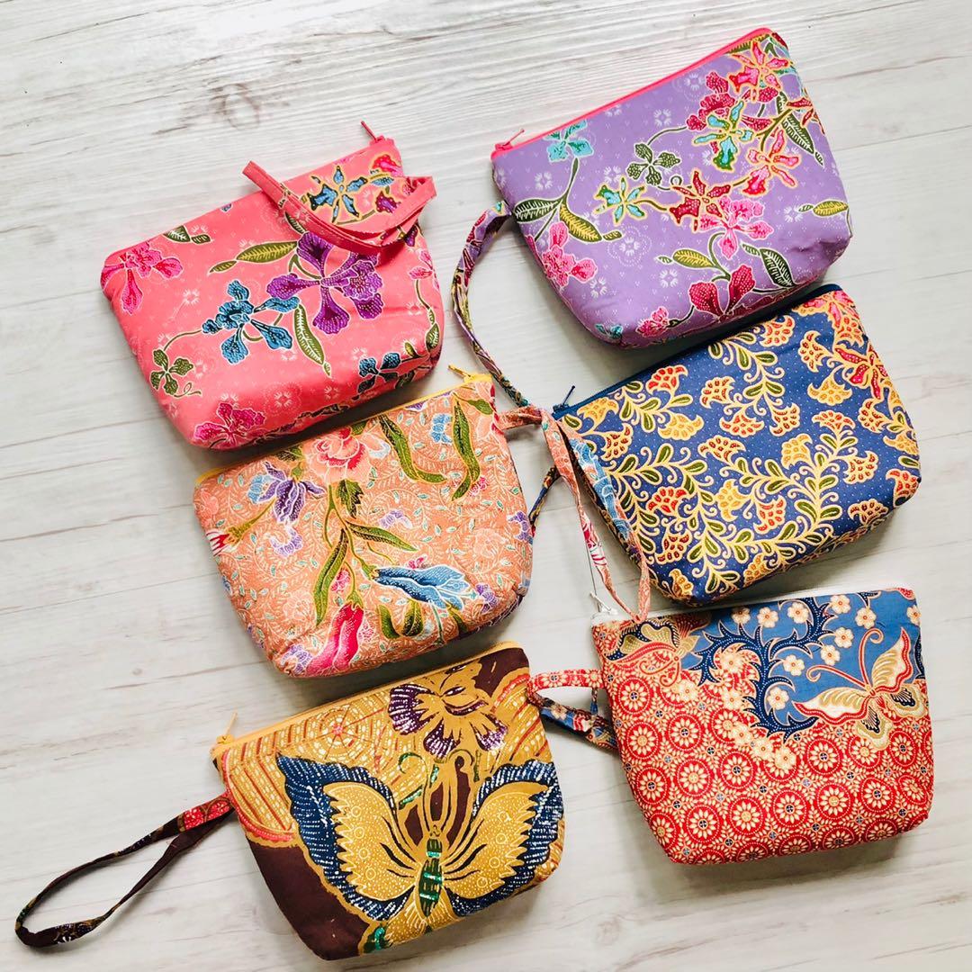 Batik Cosmetic Pouch Handmade in Singapore, Women's Fashion, Bags ...