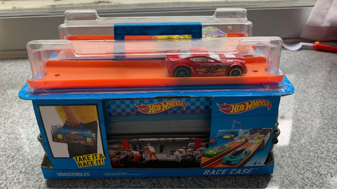 Hot Wheels Race Case, Hobbies & Toys, Toys & Games on Carousell