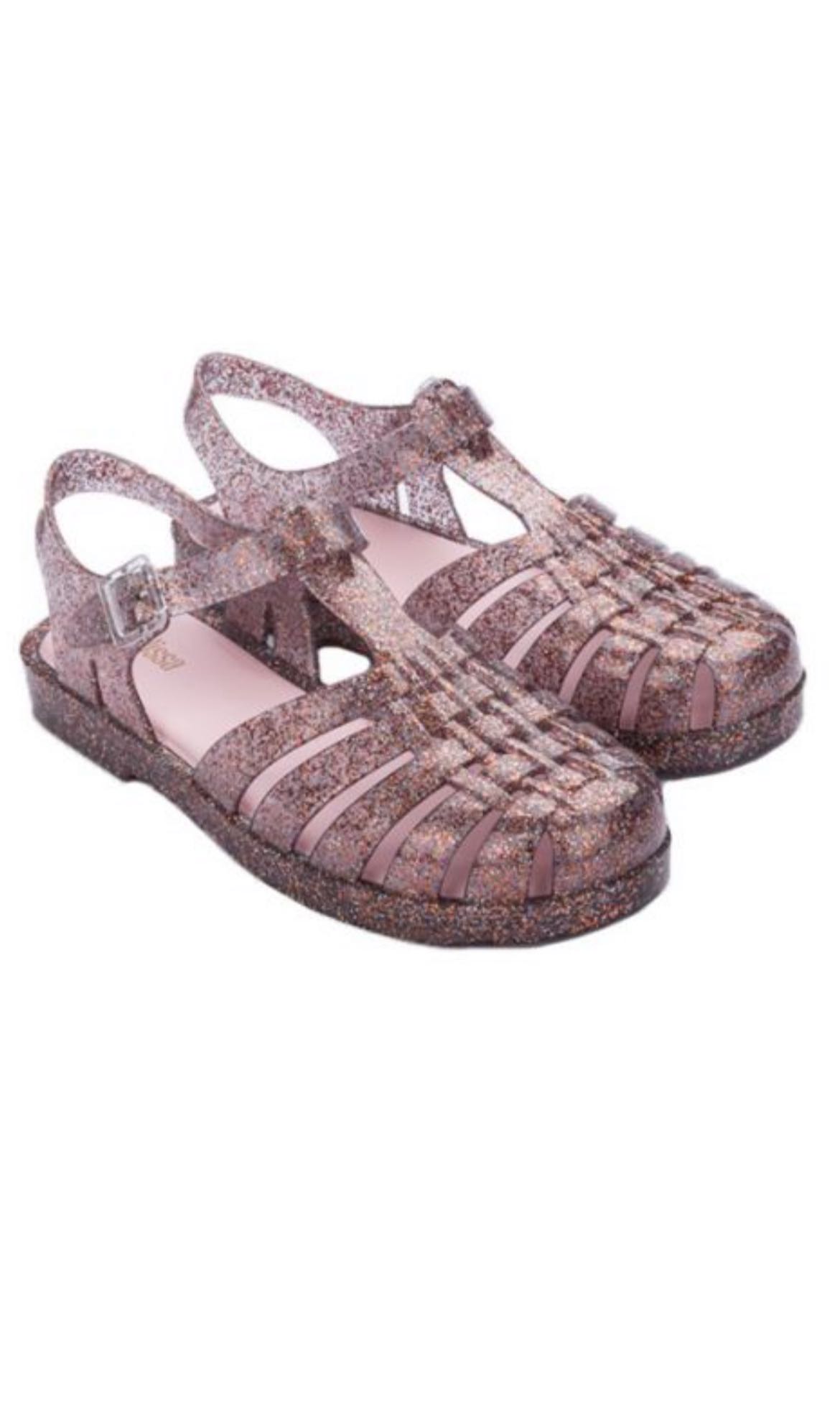 Melissa Possession Galaxy Colour, Men's Fashion, Footwear, Casual shoes ...