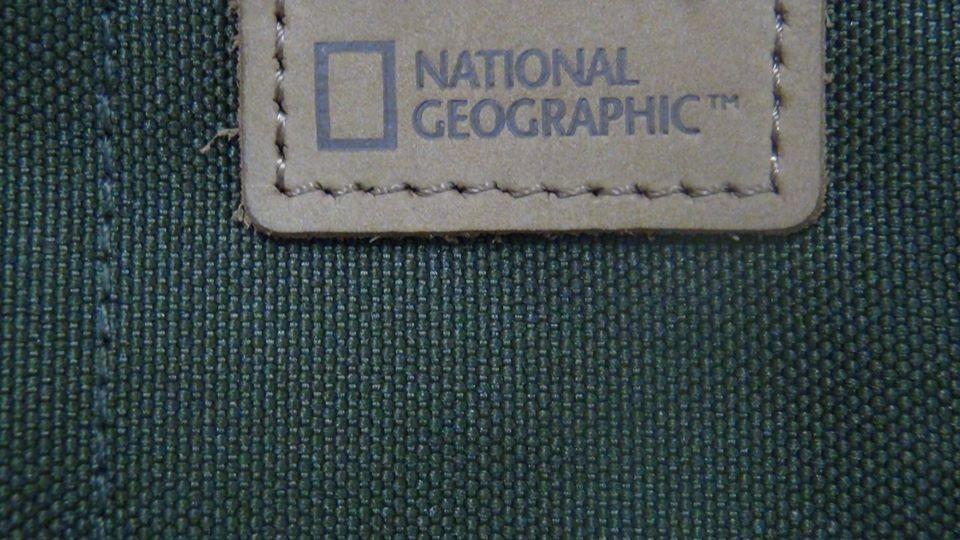 NATIONAL GEOGRAPHIC Origin Utility With Flap Khaki , Men's Fashion ...