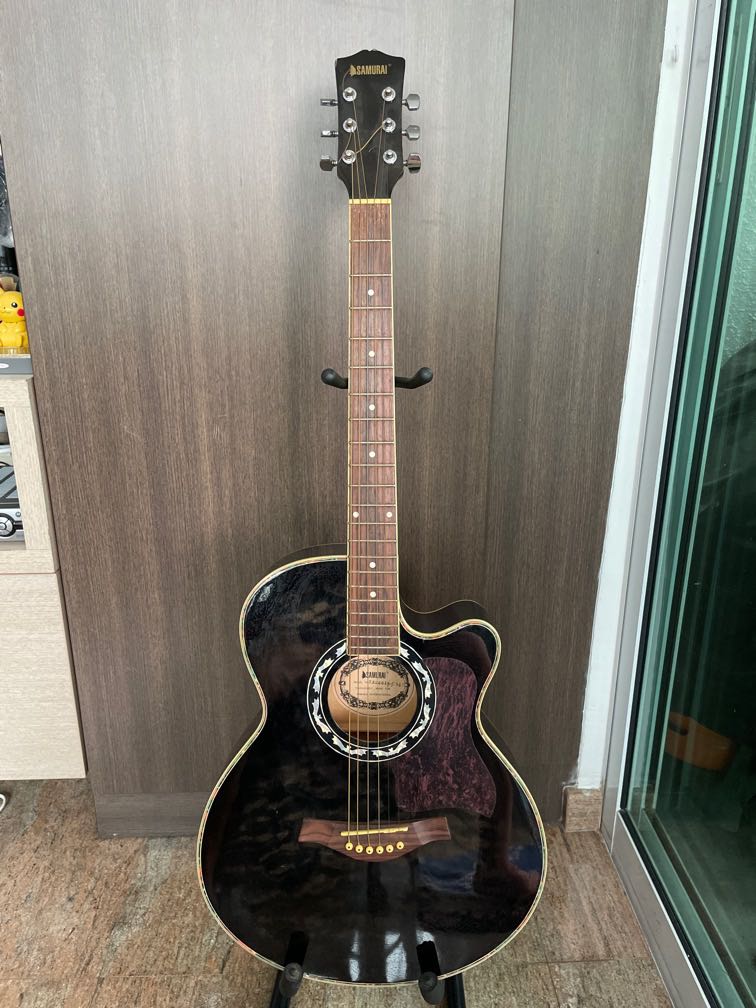 Samurai International Acoustic Guitar, Hobbies & Toys, Music & Media ...