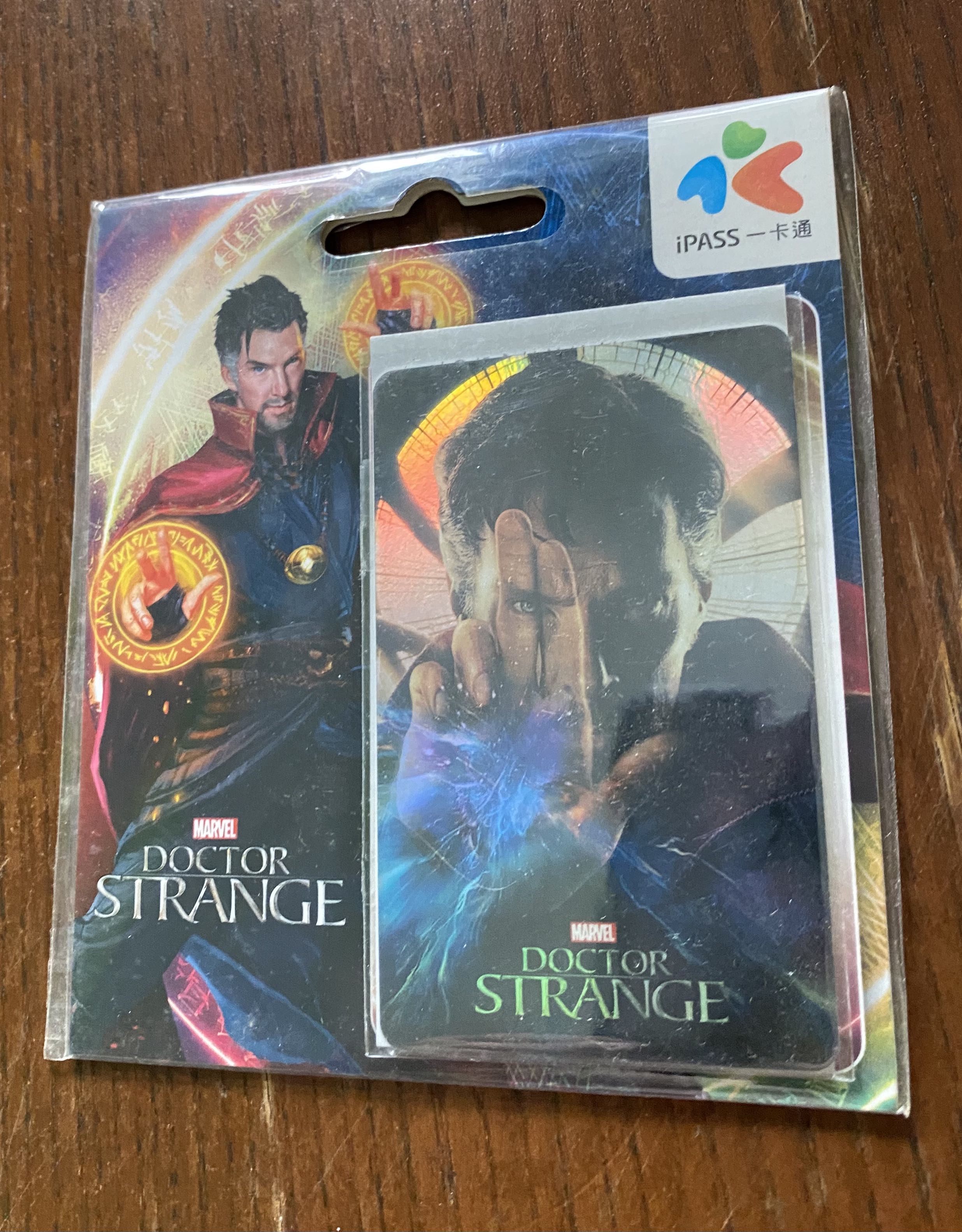 Taiwan EasyCard or iPass cards Disney hello Kitty , snoopy , my melody ...