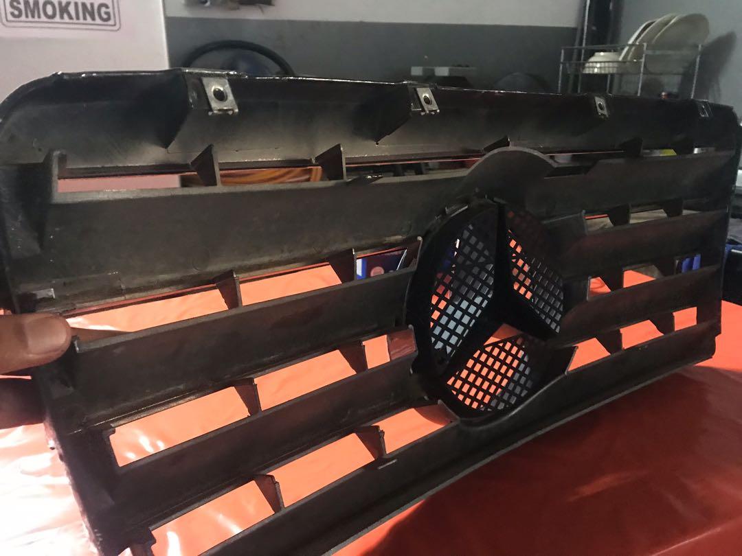 W124 Facelift big-star Bonnet grill, Auto Accessories on Carousell