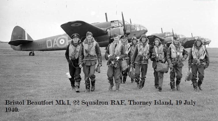 Airfix 1/72 Bristol Beaufort Mk.I model kit, Hobbies & Toys, Toys ...