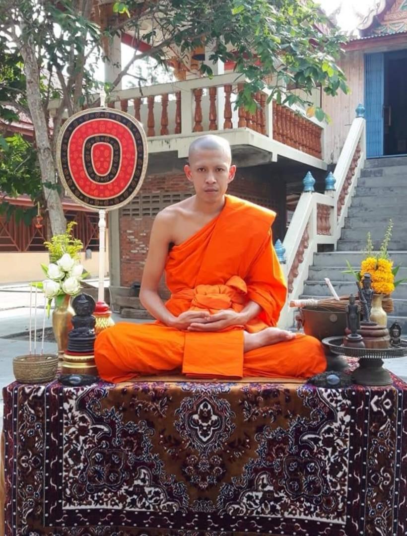 Ajarn direk (ac dilek) adirek 2 Batch Rian Lang Yant, Hobbies & Toys ...