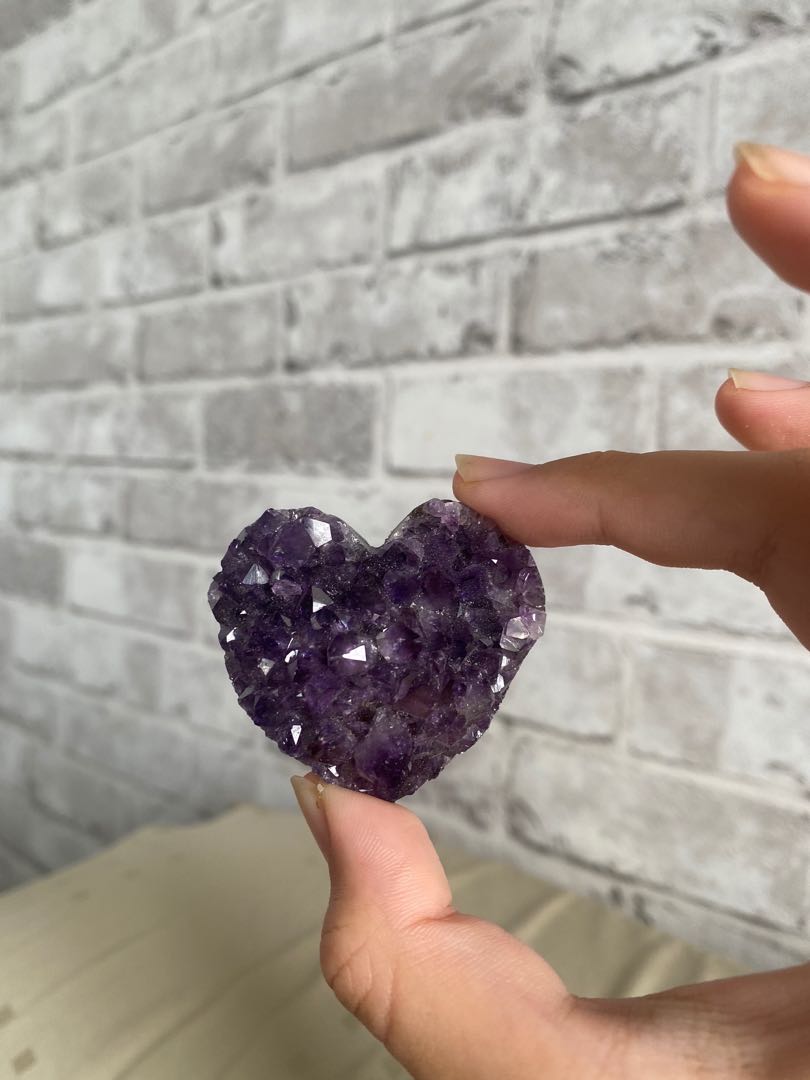 Amethyst heart Geode, Hobbies & Toys, Memorabilia & Collectibles ...