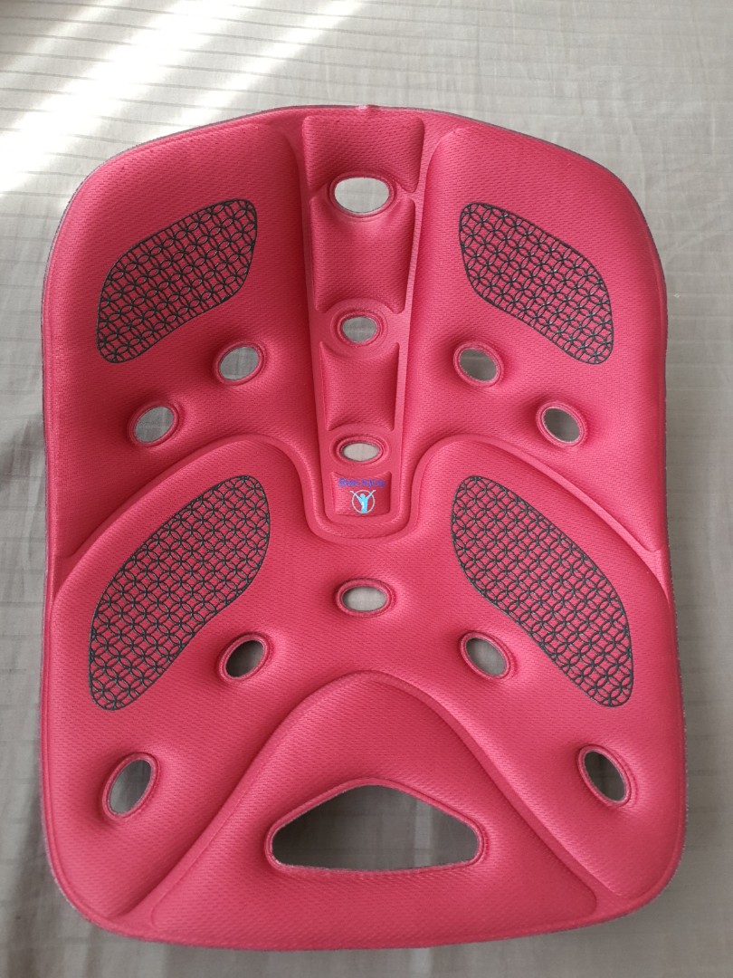 Backjoy Sit Smart Traction, Furniture & Home Living, Furniture, Other ...