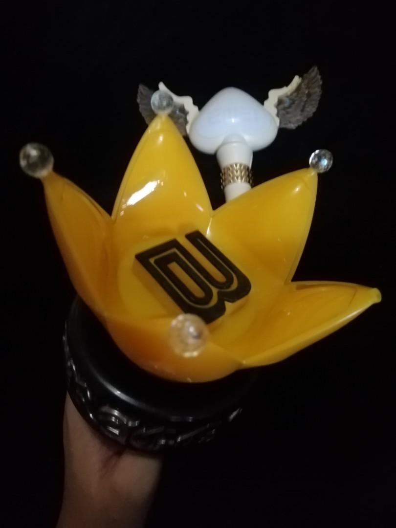 Bigbang VIP Package (Lightstick + GD Light Ring + Album), Hobbies ...