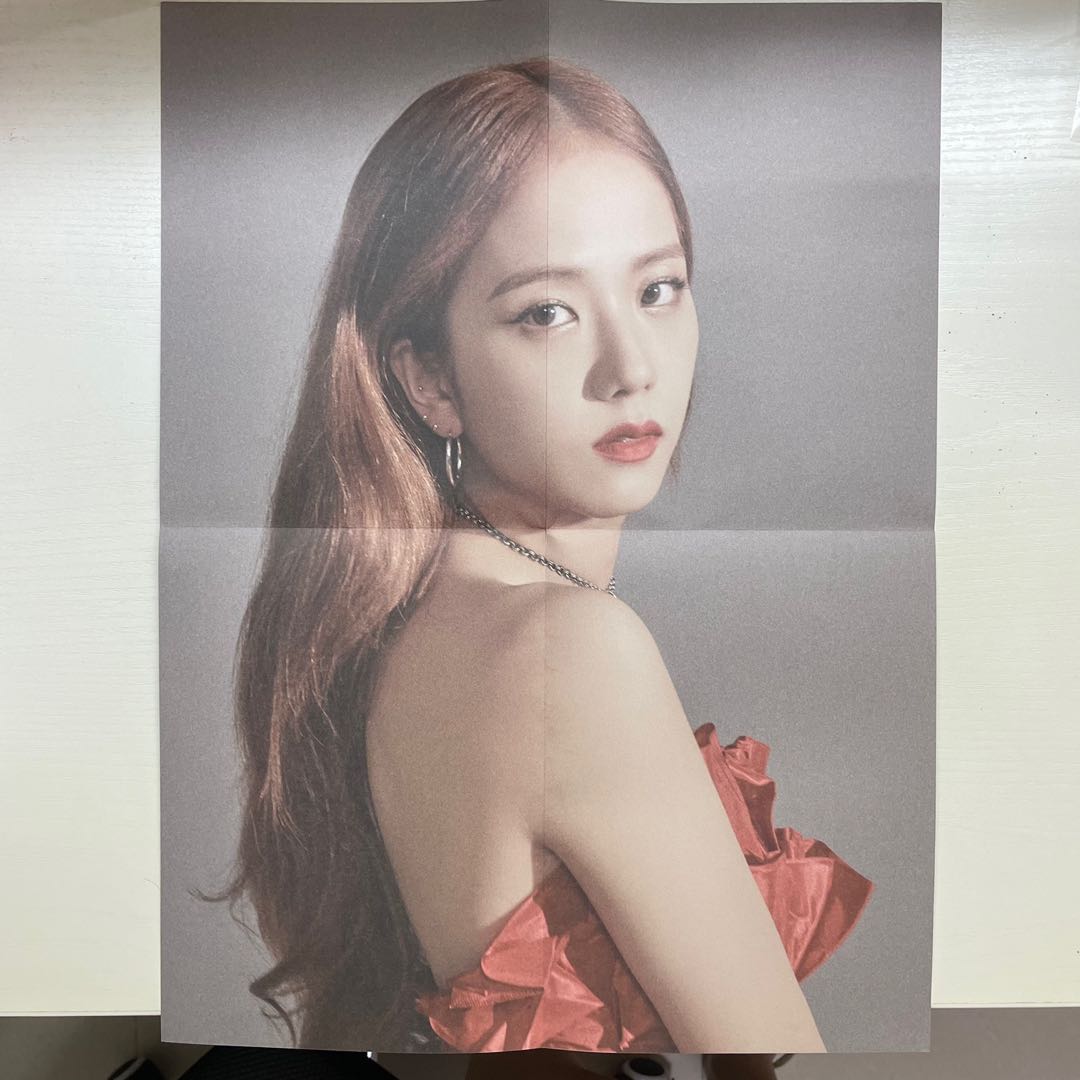 BLACKPINK Jisoo poster, 興趣及遊戲, 收藏品及紀念品, 韓流 - Carousell