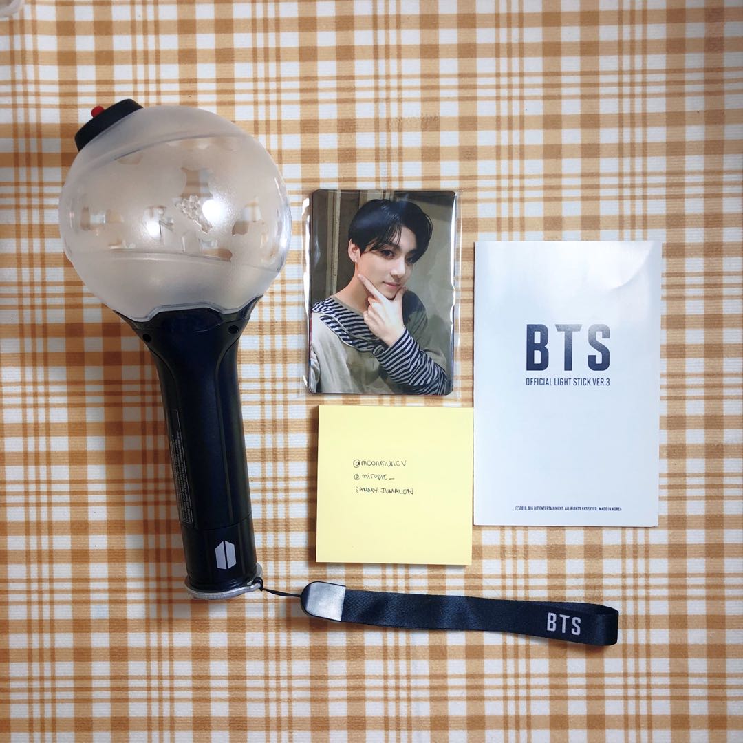 BTS Army Bomb Ver 3, Hobbies & Toys, Memorabilia & Collectibles, K-Wave ...