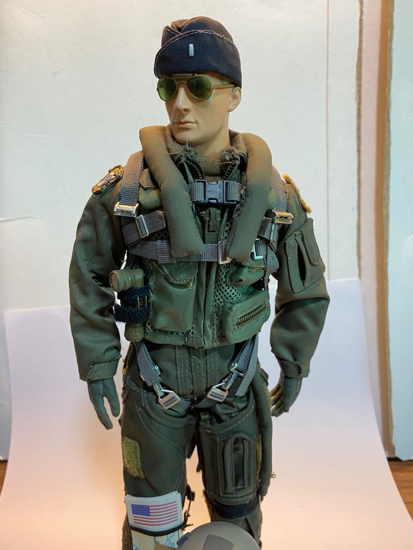 Dragon Models (DML) 1/6 Scale US Fighter Pilot, Hobbies & Toys, Toys ...