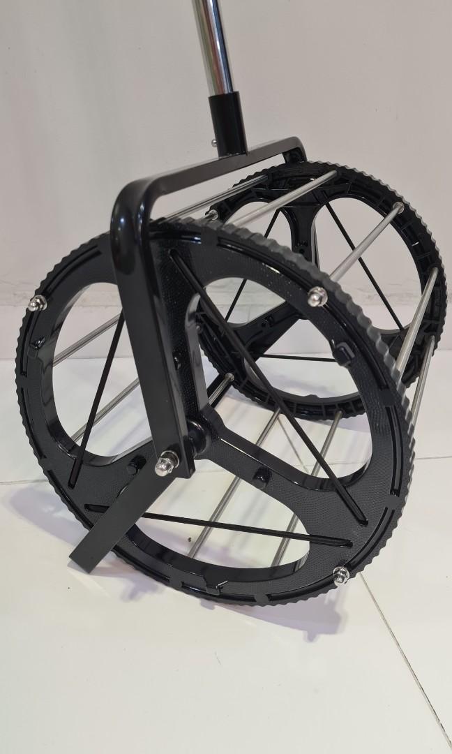 (Free Deliver) Tennis ball rolling collector, Sports Equipment, Other ...