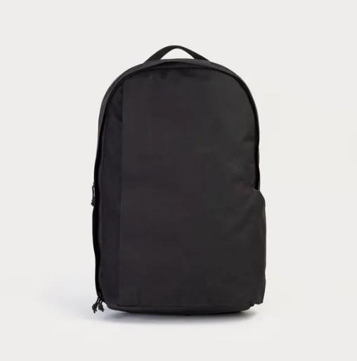 Moment MTW Backpack 21L Black, Men's Fashion, Bags, Backpacks on Carousell