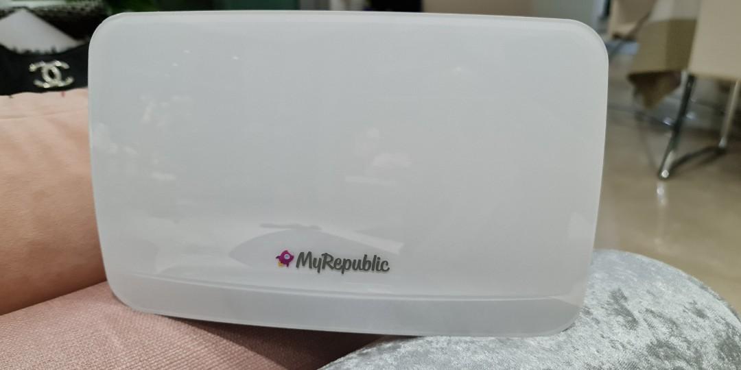 MyRepublic Halo Router, Computers & Tech, Parts & Accessories ...
