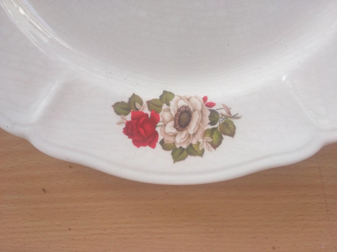 Pinggan OC Leper, Furniture & Home Living, Home Decor, Vases ...