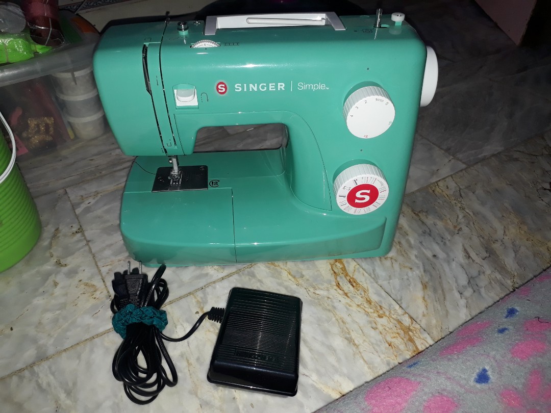 Singer sewing machine, TV & Home Appliances, Other Home Appliances on ...