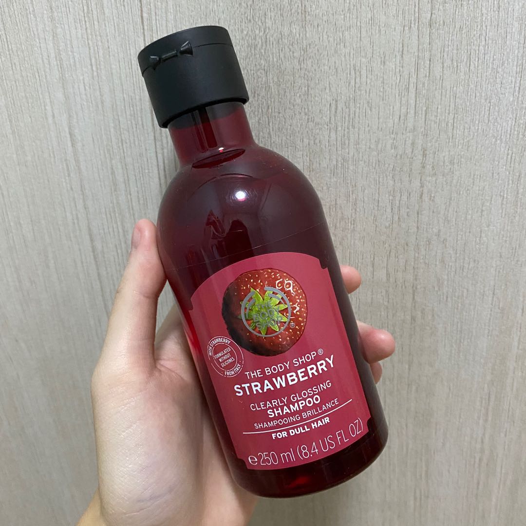 Strawberry Shampoo, Beauty & Personal Care, Hair on Carousell