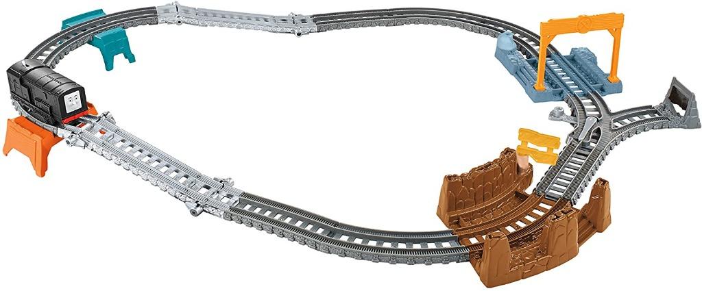 Thomas & Friends Trackmaster 3-in-1 Track Builder Set, Hobbies & Toys ...