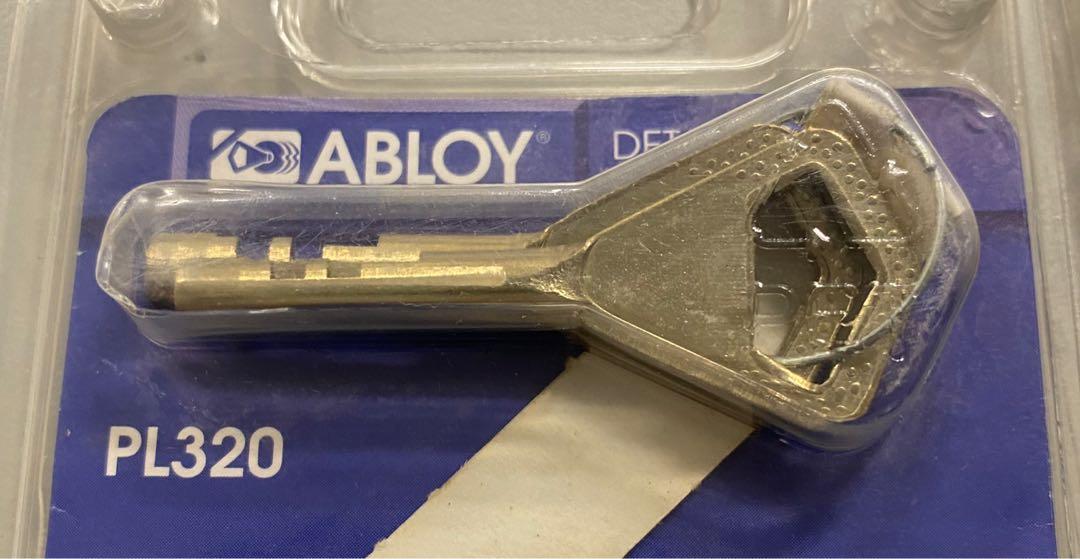 Price Reduced for Brand New Assa Abloy Padlock 320., Furniture & Home ...