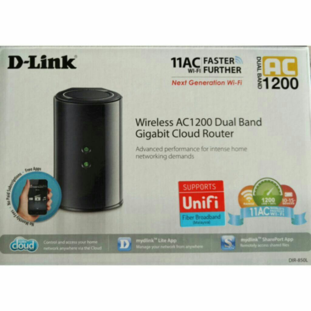 Dlink wifi router in working condition, Computers & Tech, Parts ...