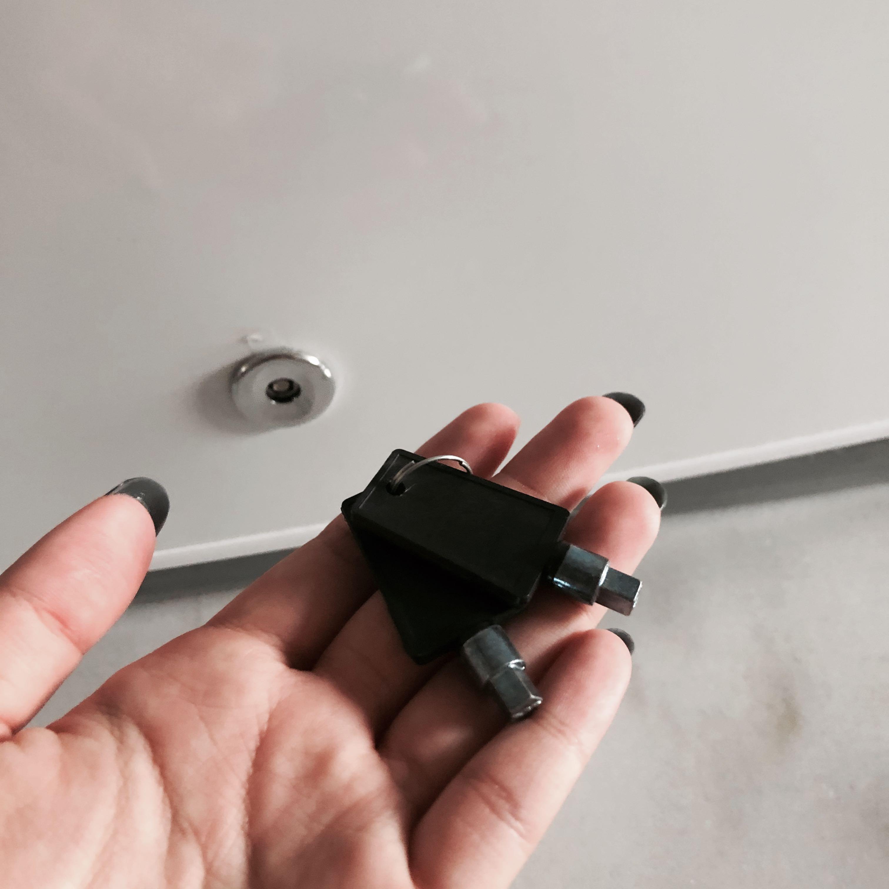 Innotrics Mini Fridge, TV & Home Appliances, Kitchen Appliances ...