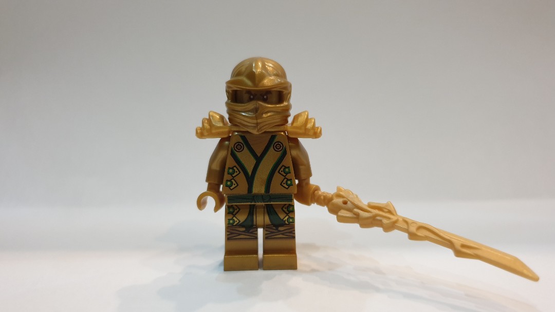 Lego Ninjago: Golden Ninja from set 70503, Hobbies & Toys, Toys & Games ...