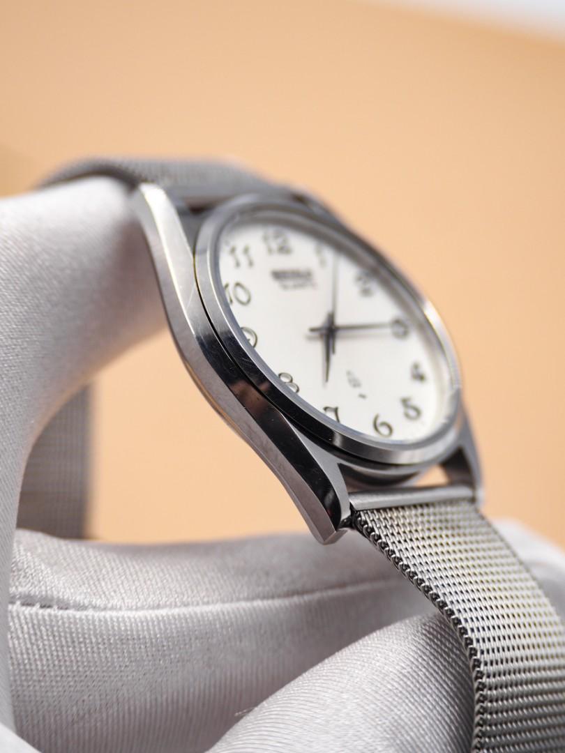 Seiko Quartz 7121-8000, 名牌, 手錶 - Carousell