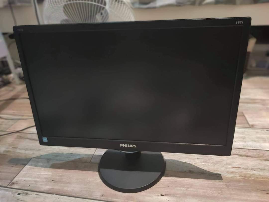 Slightly used LED Philips Monitor, Computers & Tech, Office & Business ...