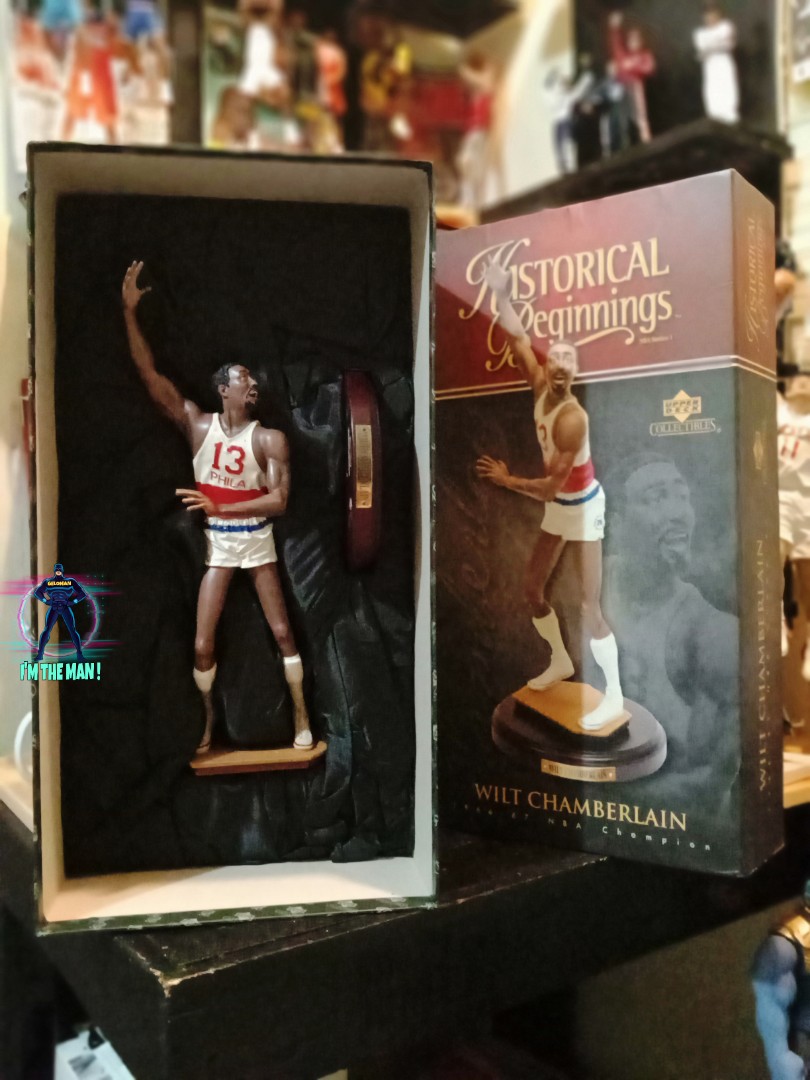Wilt Chamberlain | Historical Beginnings Statue 12" | Upper Deck ...