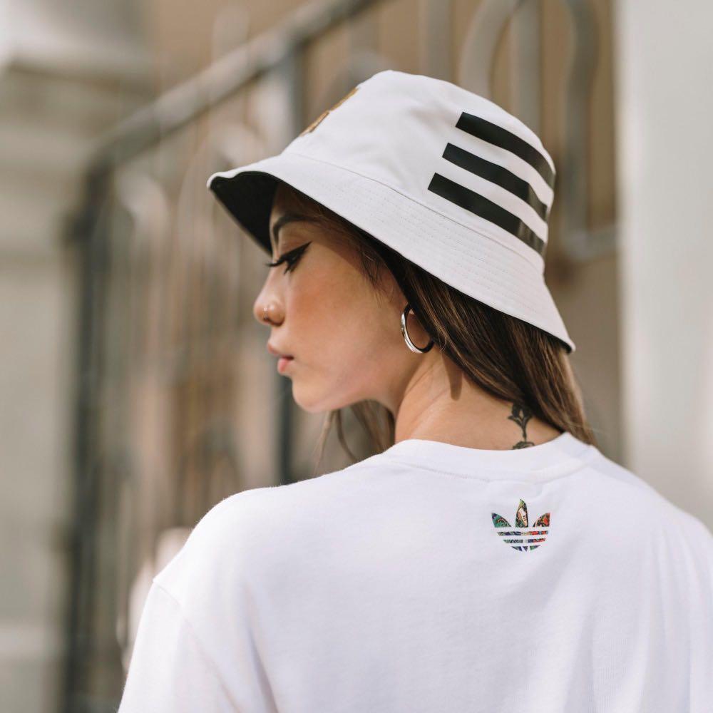 ADIDAS BATIK TREFOIL TEE, Men's Fashion, Tops & Sets, Tshirts & Polo ...